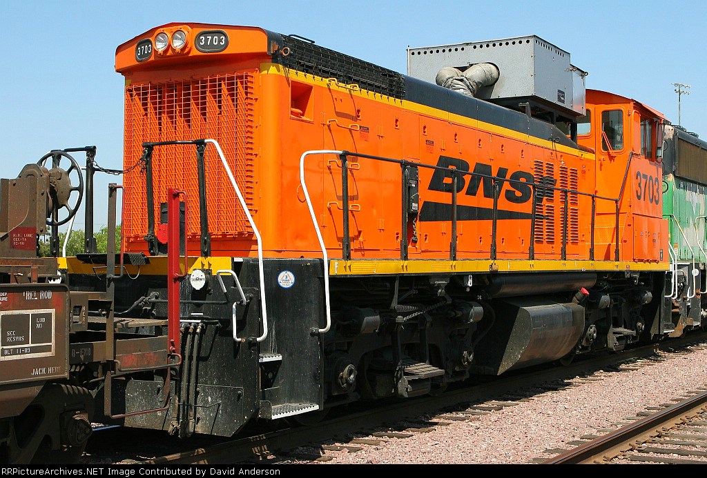 BNSF 3703